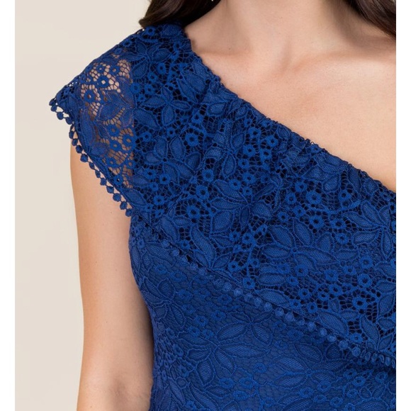 Francesca's Collections | Dresses | Elle One Shoulder Lace Dress | Poshmark